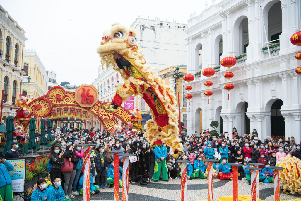 First two CNY days with 46 pct y-on-y increase in visitor numbers ...