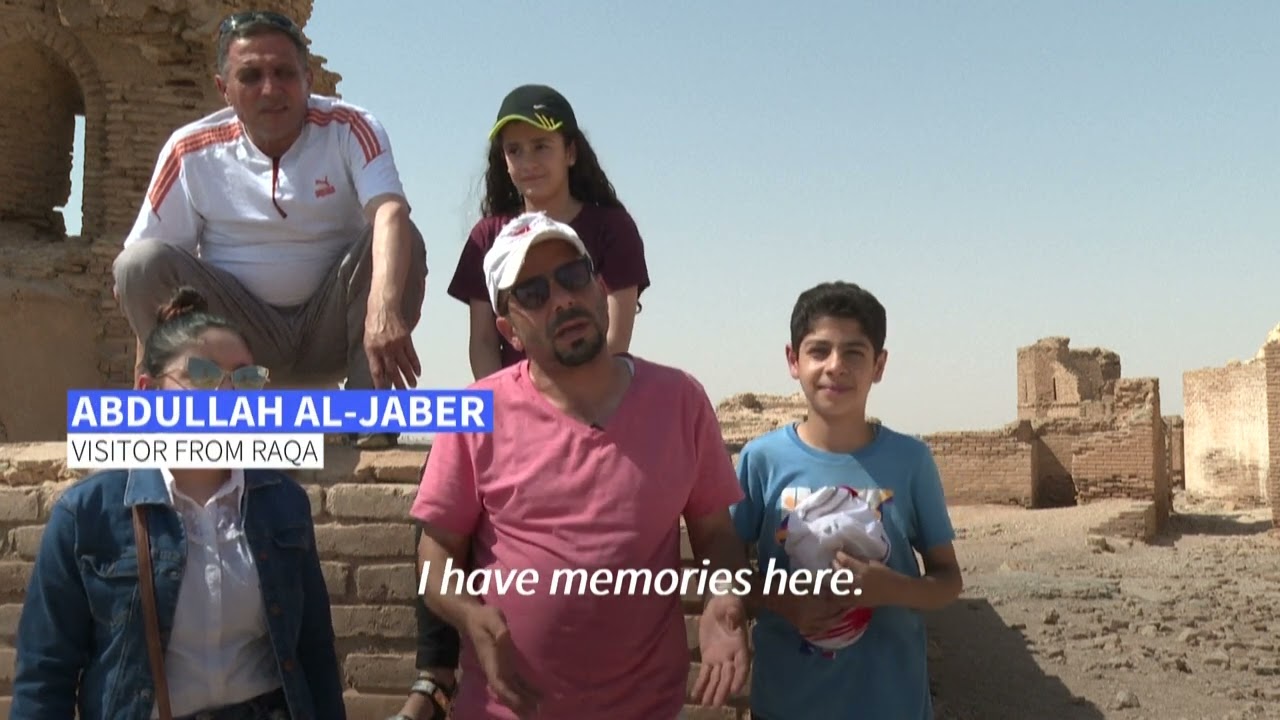 MBtv: Visitors trickle back to Syria citadel used by jihadists | Macau ...