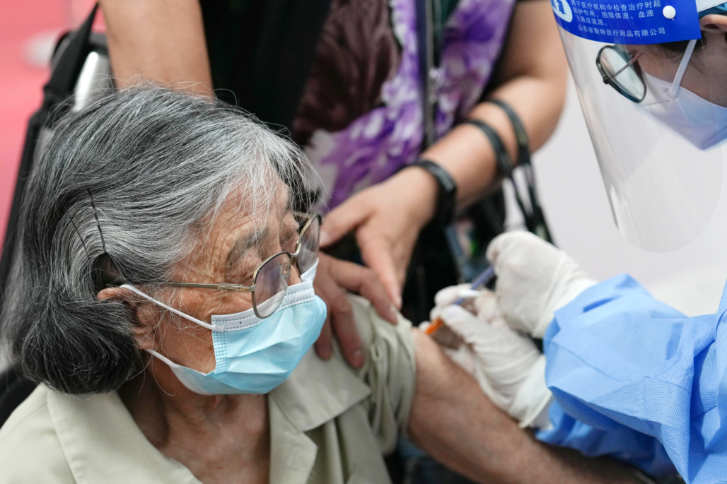 Two makeshift clinics open as Covid chips away at hospital manpower ...