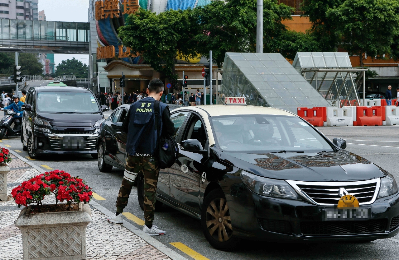 Misbehaviour among taxi drivers seems to have resurfaced – Gov't ...