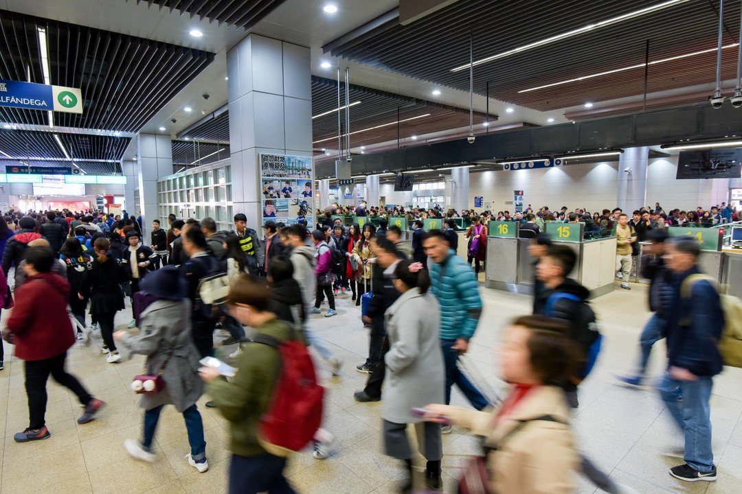 Mainland China eases immigration for group tours to HK and Macau, with ...