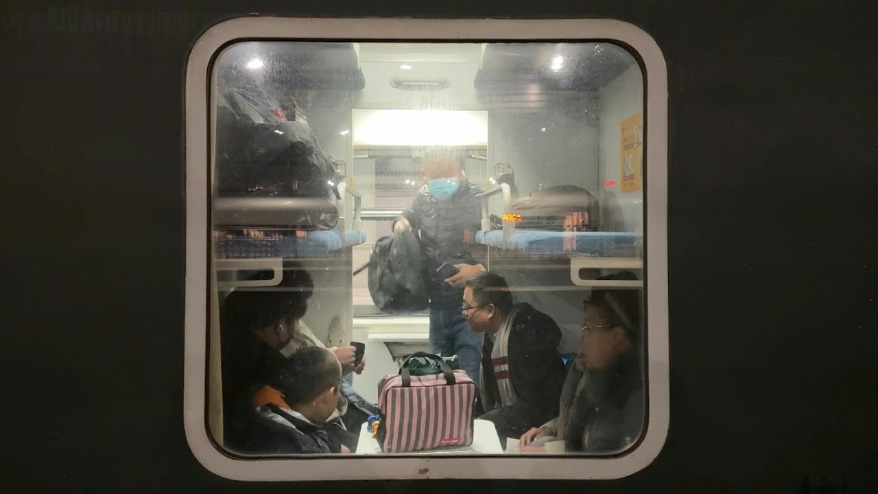 MBtv: Chinese endure New Year travel rush for a taste of home | Macau ...