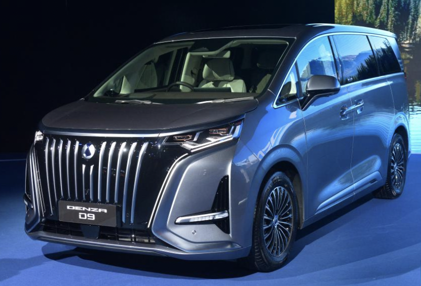 China EV giant BYD soars after 5-minute charging platform unveiled ...