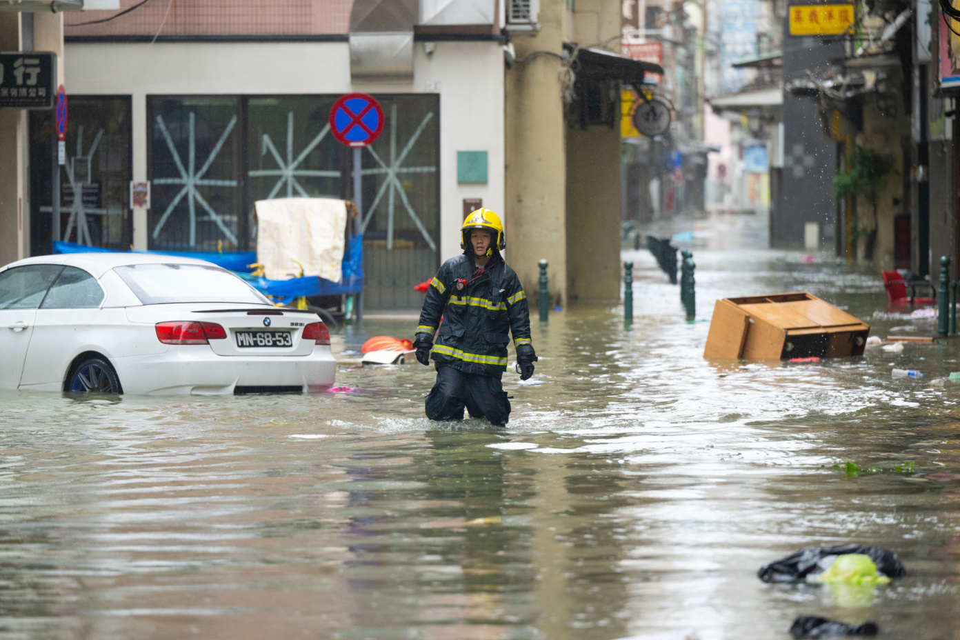 Typhoon signal lowered to No. 8 as super typhoon Ragasa moves away ...